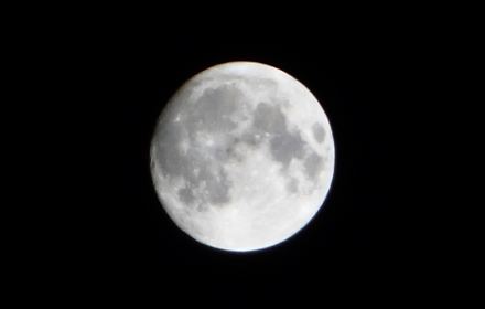 Then I tried the "darkness on tripod" option.. result: